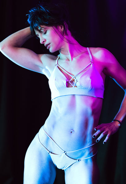 Temptress Thong - Champagne Gold – PoleActive